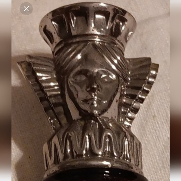 Avon | Other | Mens After Shave Avon The Queen Chess Piece Decor | Poshmark